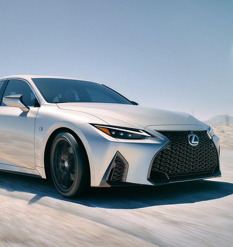 Lexus IS / Discover the Global World of Lexus