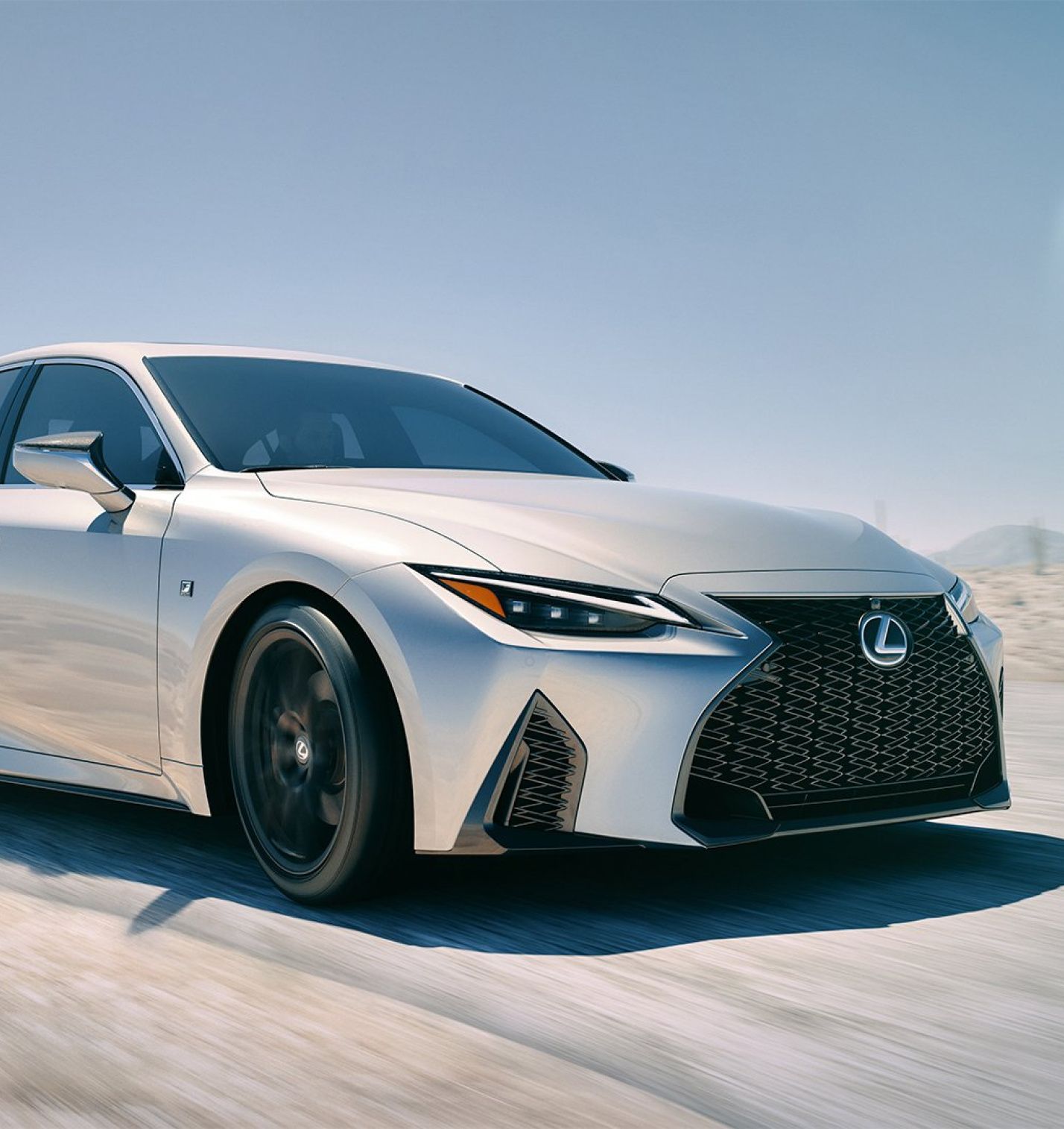 Lexus IS / Discover the Global World of Lexus