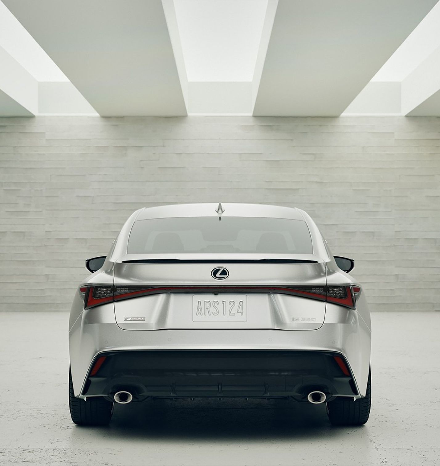 Lexus IS / Discover the Global World of Lexus