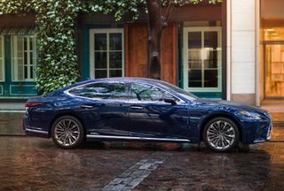 Lexus LS / Discover the Global World of Lexus