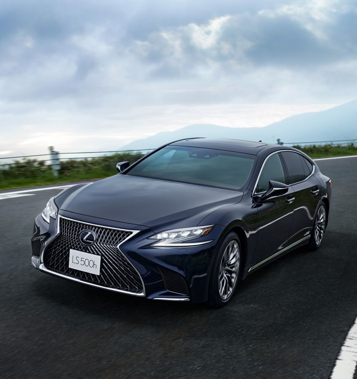 Lexus LS / Discover the Global World of Lexus