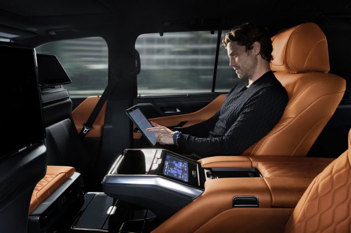 Lexus LX / Discover the Global World of Lexus