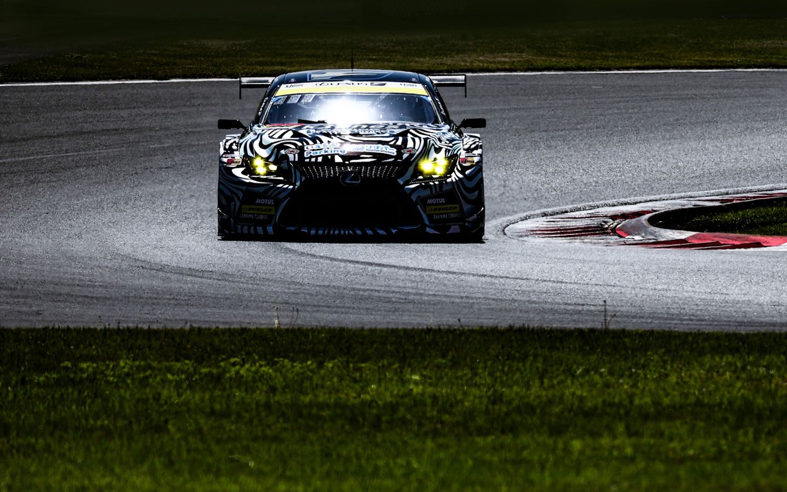 The Races / Discover the Global World of Lexus