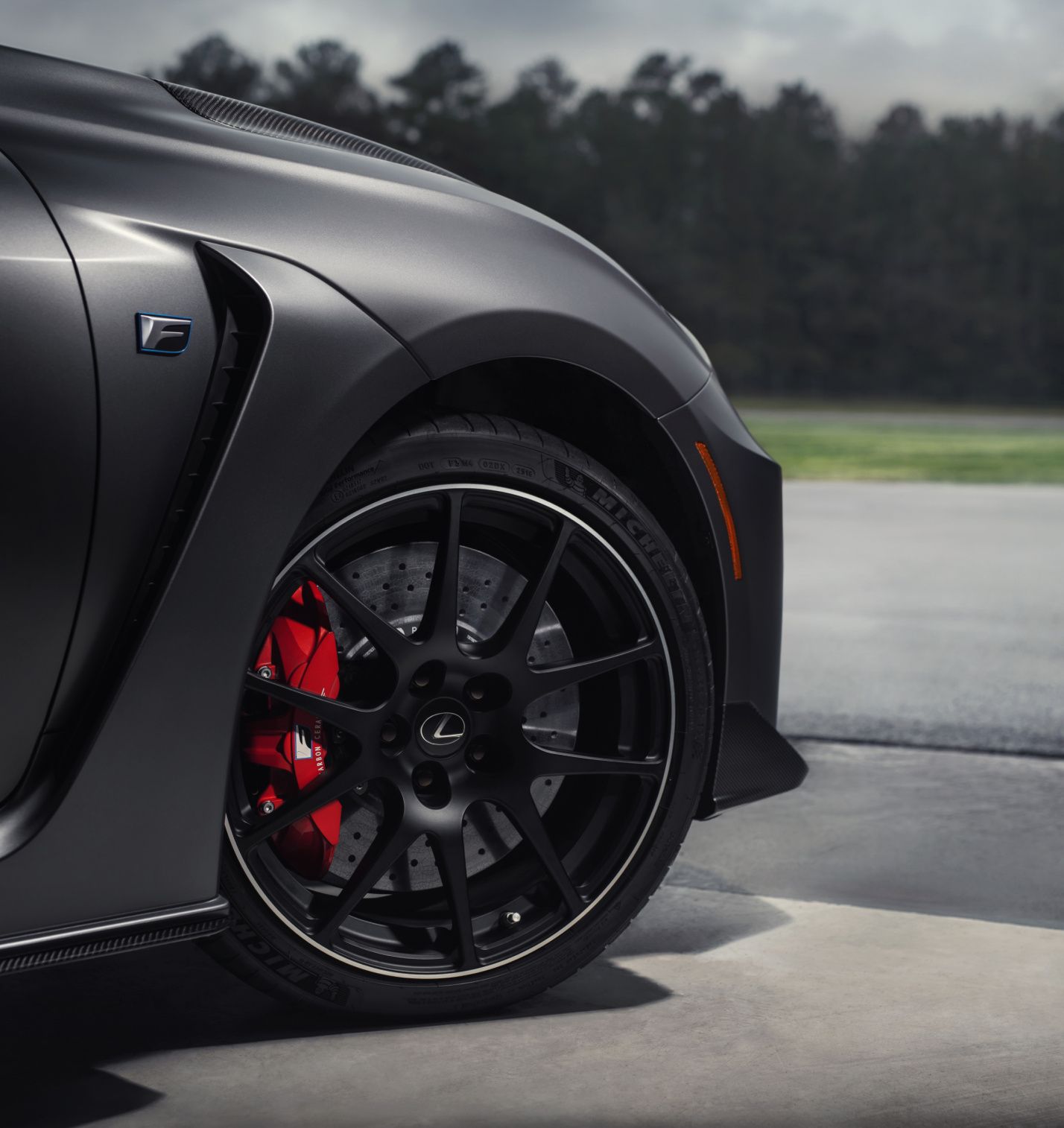 Lexus RC F / Discover the Global World of Lexus