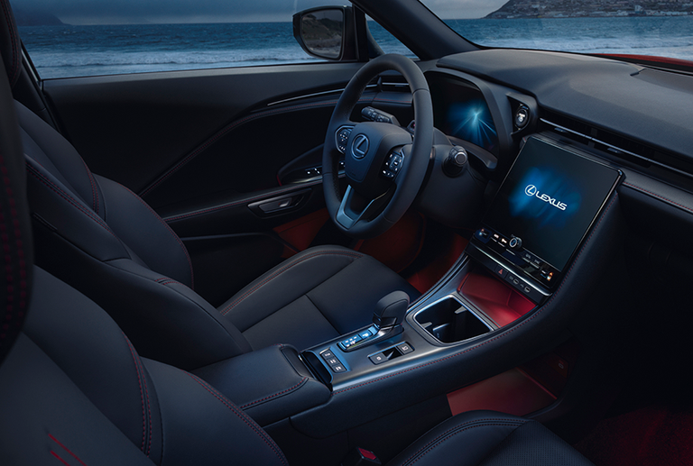 Lexus LBX / Discover the Global World of Lexus