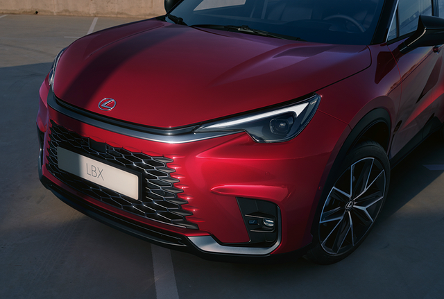 Lexus LBX / Discover the Global World of Lexus