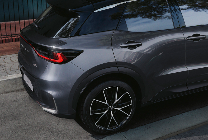 Lexus LBX / Discover the Global World of Lexus