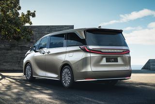 Lexus LM / Discover the Global World of Lexus