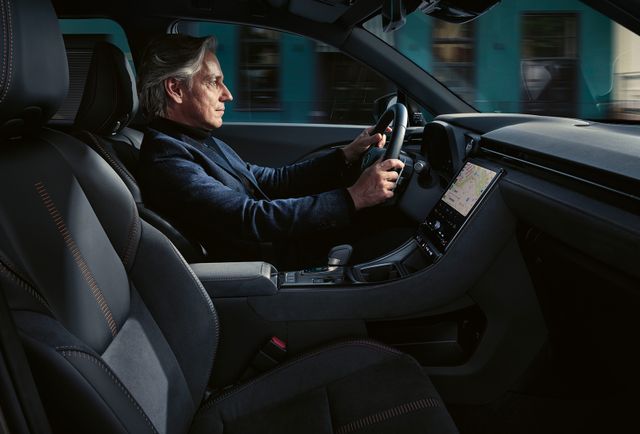 Lexus LBX / Discover the Global World of Lexus