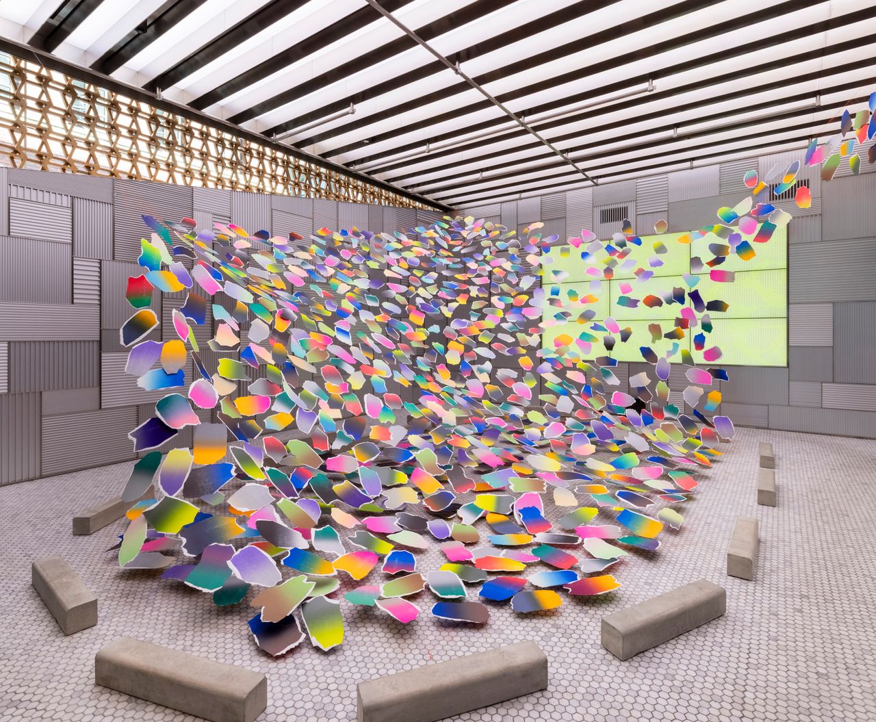 Lighting Up Life in Tokyo / Discover the Global World of Lexus