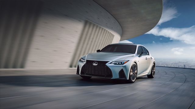 Lexus IS / Discover the Global World of Lexus