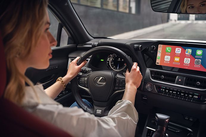 Lexus UX / Discover the Global World of Lexus