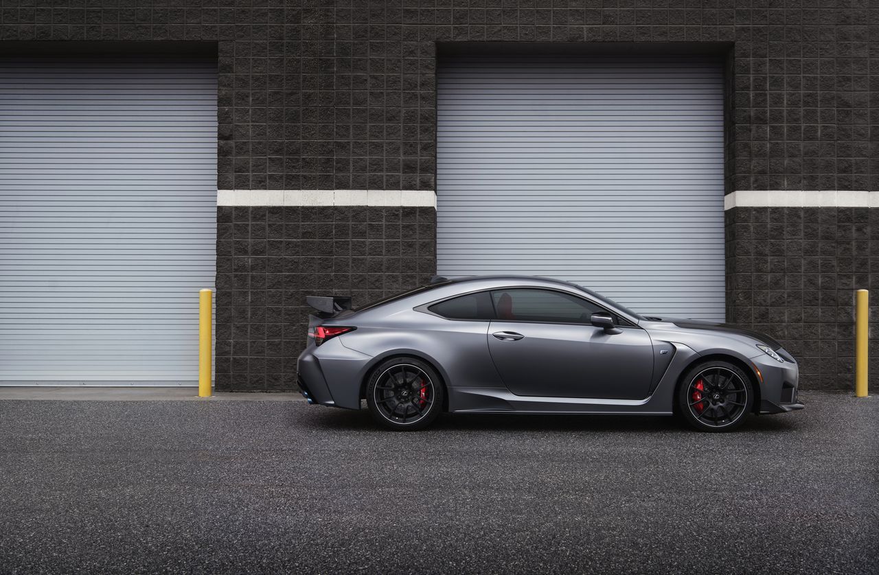Lexus RC F / Discover the Global World of Lexus