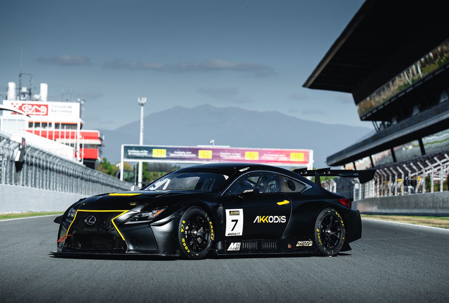 FROM DREAMS TO PODIUMS: CUSTOMER MOTORSPORTS FOR LEXUS / Discover the ...